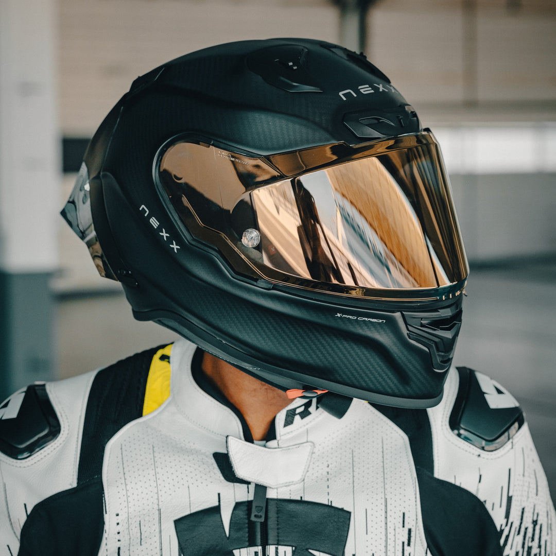 X.R3R Racing Helmet with Carbon Technology | NEXX Helmets – Nexx UK
